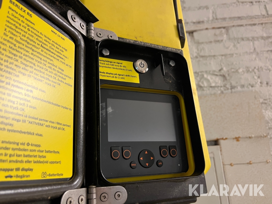 Mobilt trafikljus Berlex R6, Askersund, Klaravik auktioner