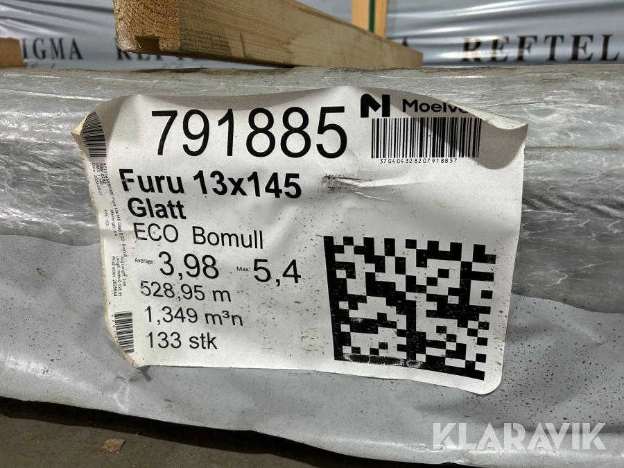 Panel inomhus Moelven Furu 13x120 / furu 13x145 / wood 13x1