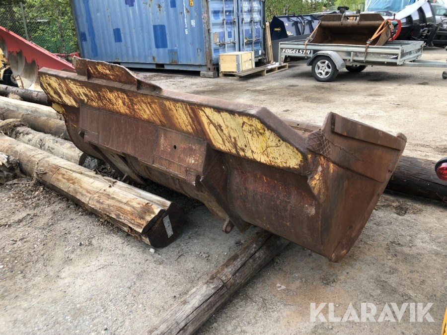 Klaravik Auktioner | Traktorskopa reparationsobjekt, Fäste Trima
