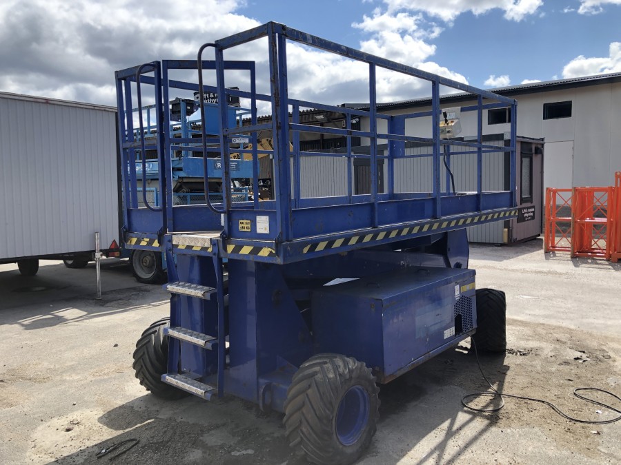 Saxlift Upright SL26