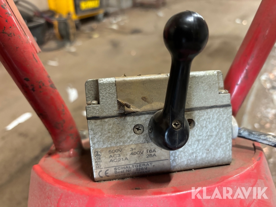 Mutterknackare Columbus, Kristianstad, Klaravik auktioner