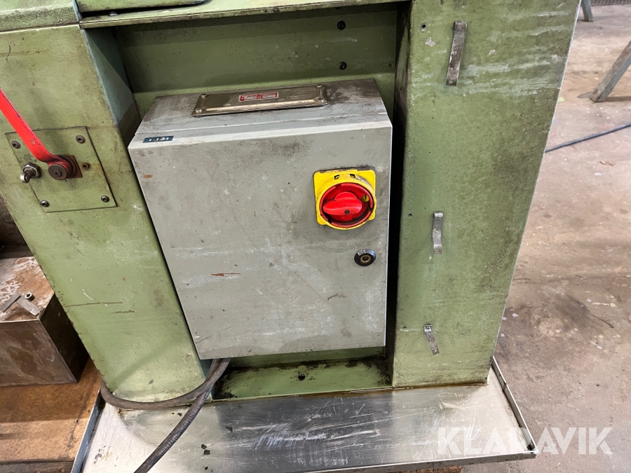 Ringvals Tauring Alfa 40, Varberg, Klaravik auktioner