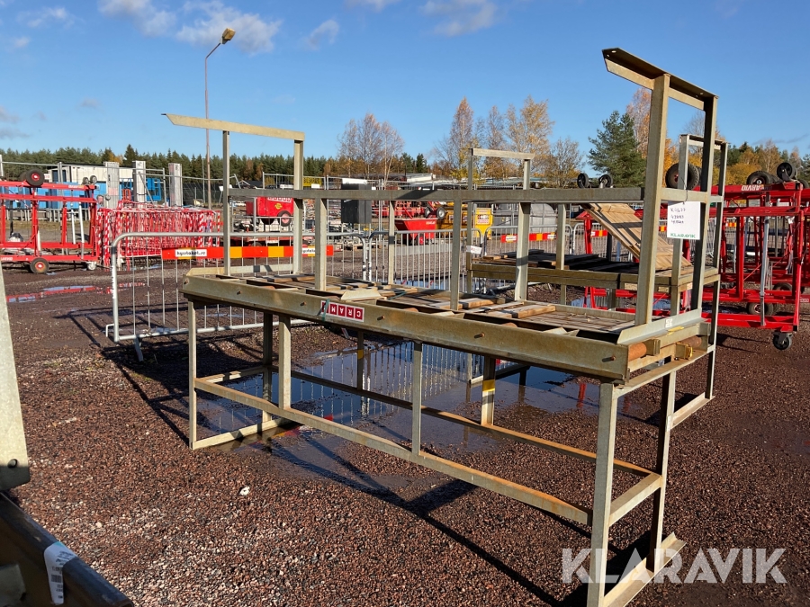 Bänk Bendof 2,5 m, Jönköping, Klaravik auktioner