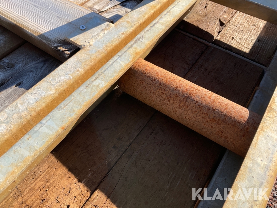 Bänk Bendof 2,5 m, Jönköping, Klaravik auktioner