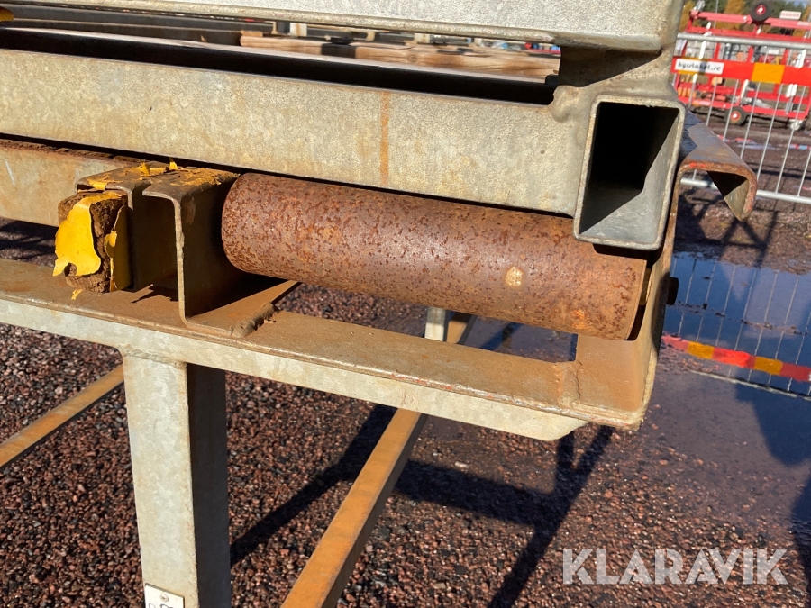 Bänk Bendof 2,5 m, Jönköping, Klaravik auktioner