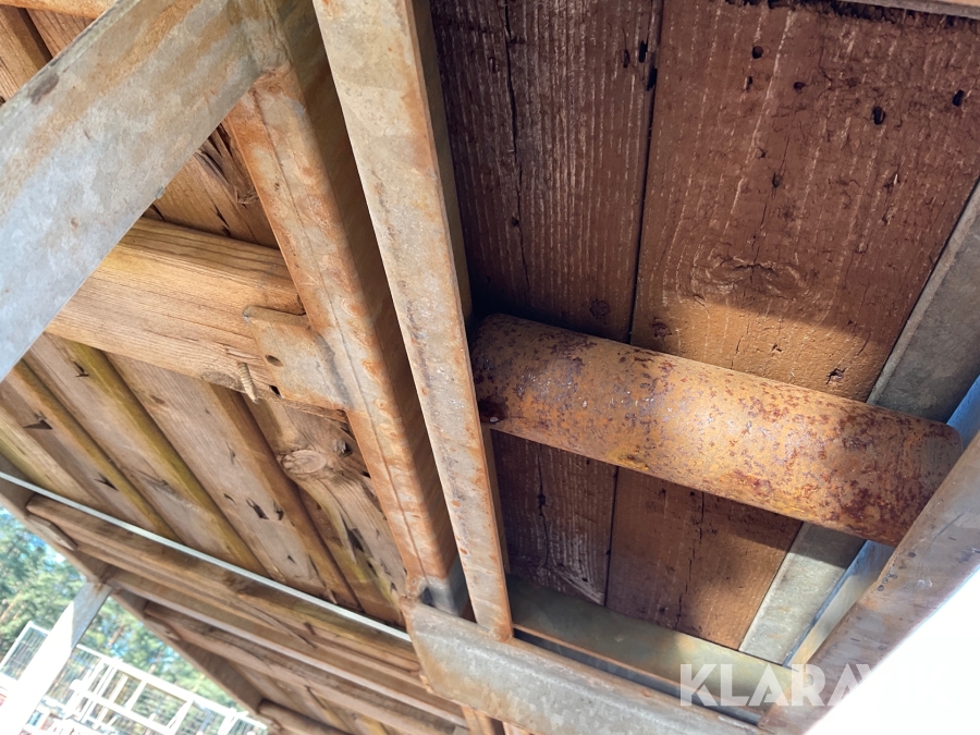 Bänk Bendof 2,5 m, Jönköping, Klaravik auktioner