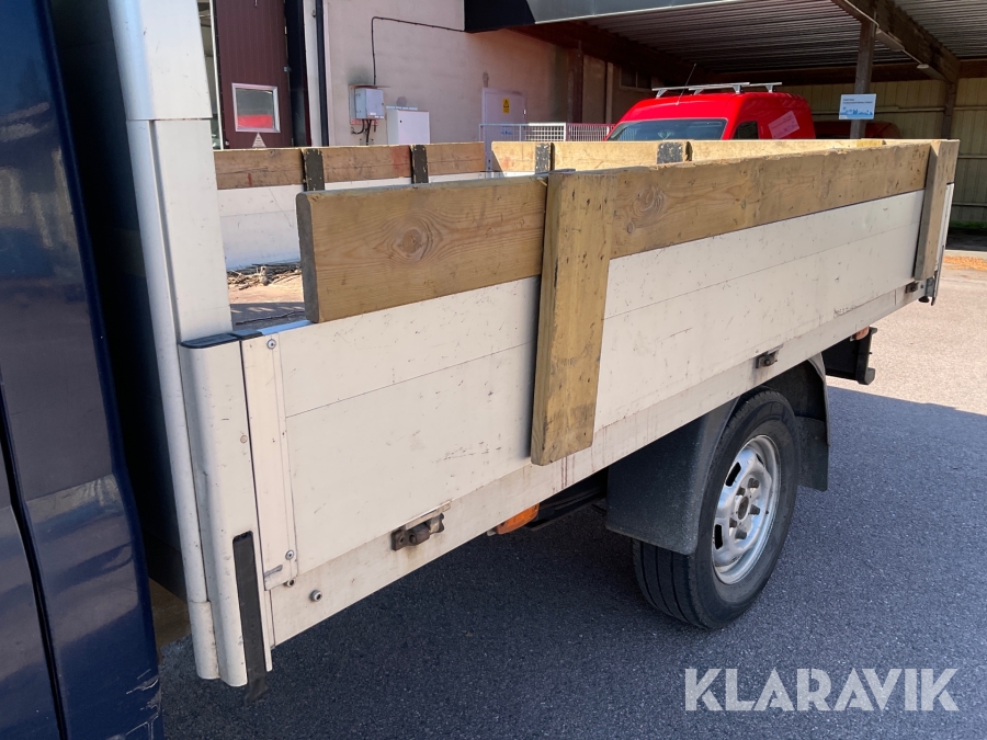 Flakbil Ford T330, Kristinehamn, Klaravik auktioner