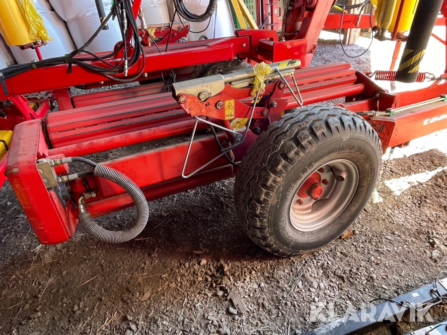 Fyrkantsbalsinplastare Taarup / Kverneland 7664, Östhammar,