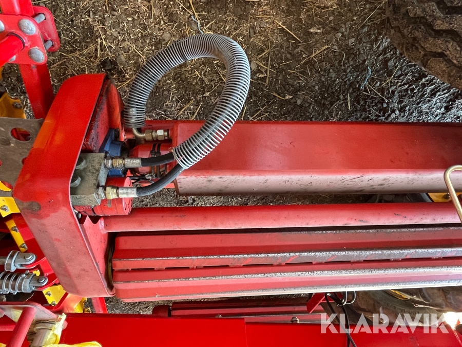 Fyrkantsbalsinplastare Taarup / Kverneland 7664, Östhammar,