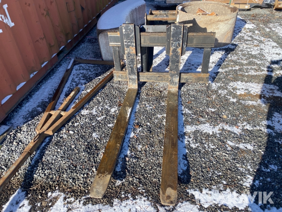 Gafflar Engcon, Uppsala, Klaravik auktioner