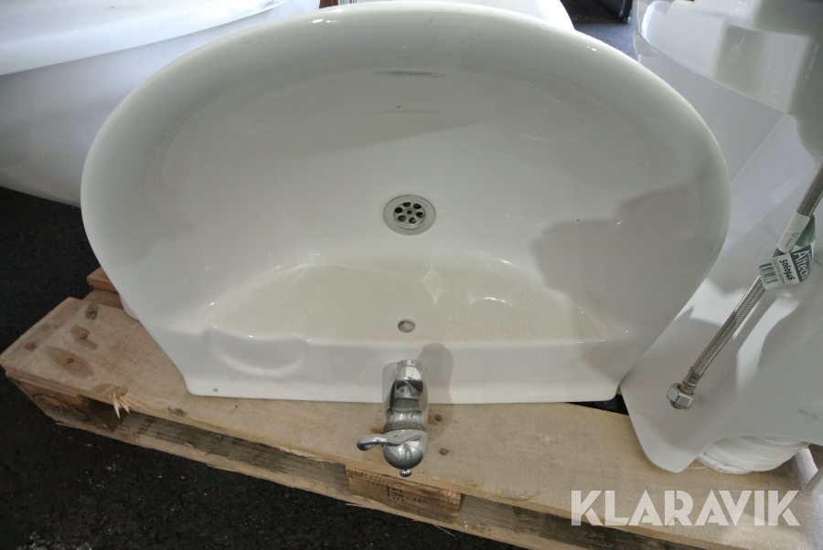 Sanitetsporslin IFÖ WC & Handfat, Jönköping, Klaravik auktio
