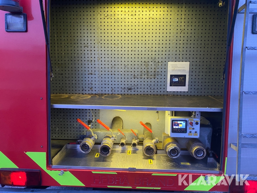 Klaravik Auktioner | Brandbil tankbil Scania 93H