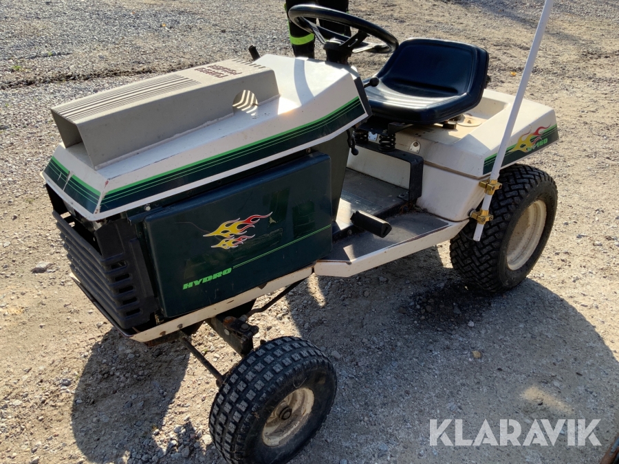 Klaravik Auktioner | Åkgräsklippare Hydro ST160