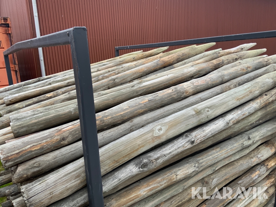 Staketstolpar Ca 180cm, Nyköping, Klaravik auktioner
