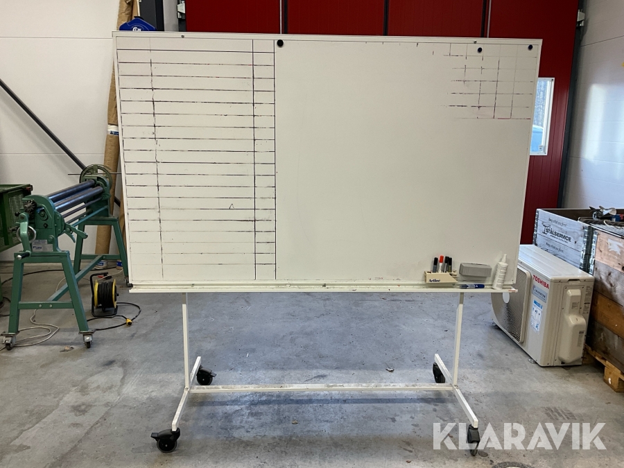 Whiteboardtavla på ställning 120x200cm, Nyköping, Klaravi