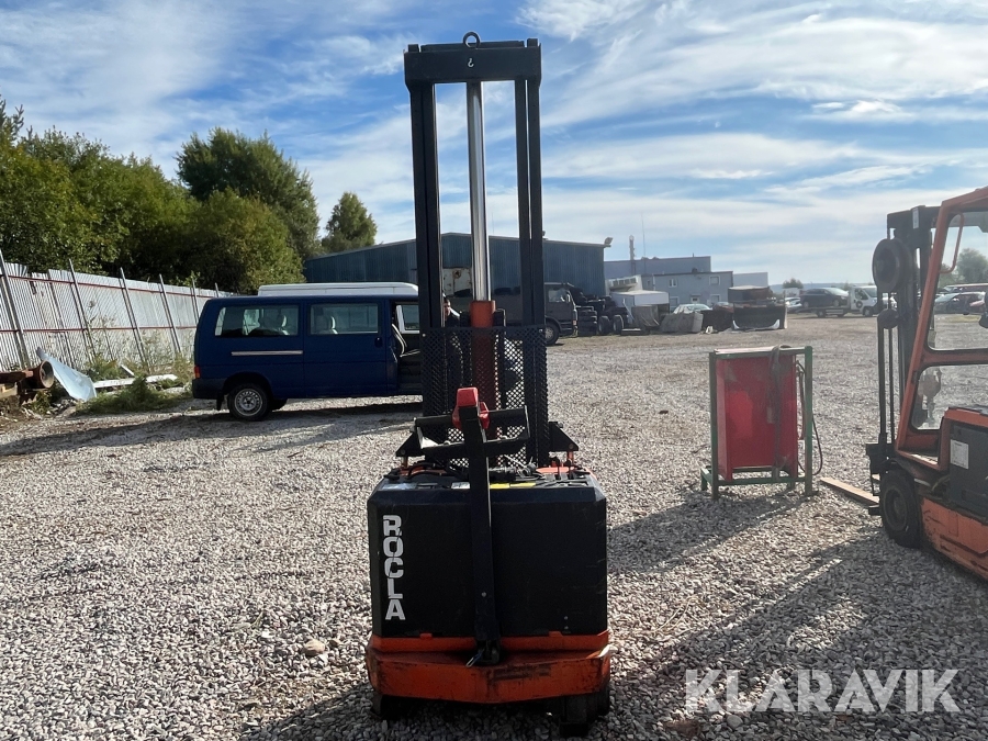 Truck Rocla oy Pve-101-3450 pnev, Arboga, Klaravik auktioner