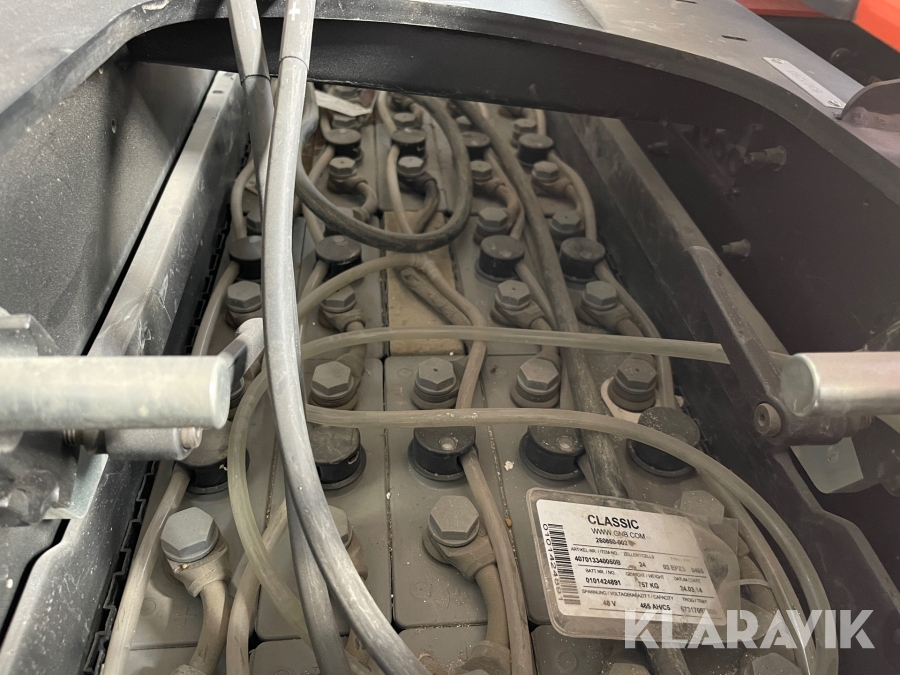 Plocktruck BT OME100H höglyftande