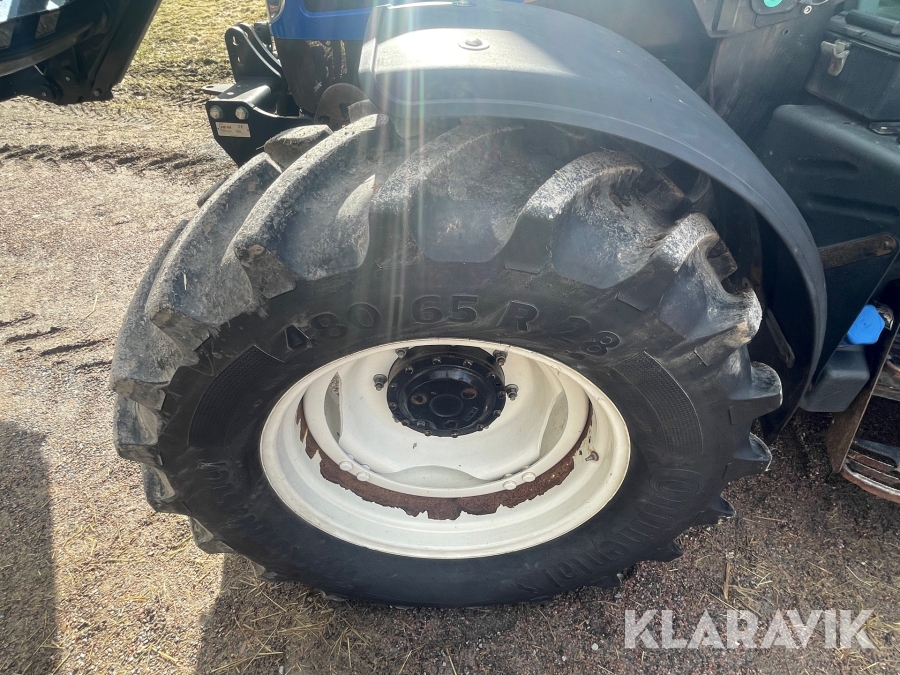 Traktor New Holland T6.140, Säter, Klaravik auktioner