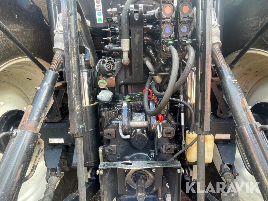 Traktor New Holland T6.140, Säter, Klaravik auktioner