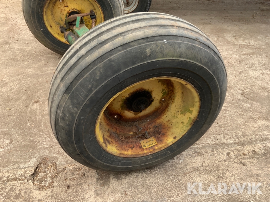 Styraxel till Volvo-tröska