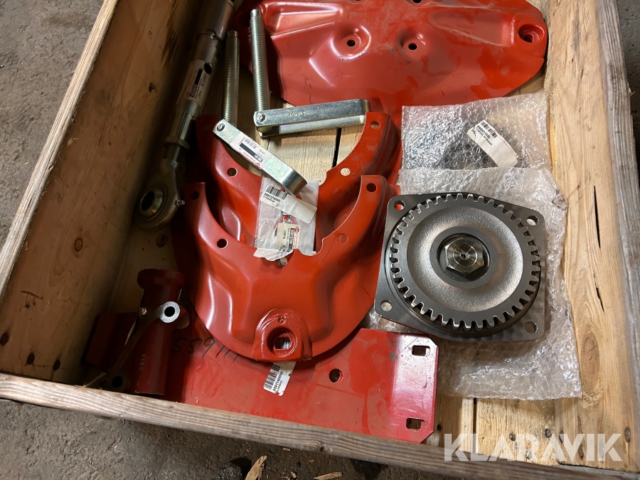 Nya reservdelar Kuhn vallmaskiner, Lidköping, Klaravik aukti