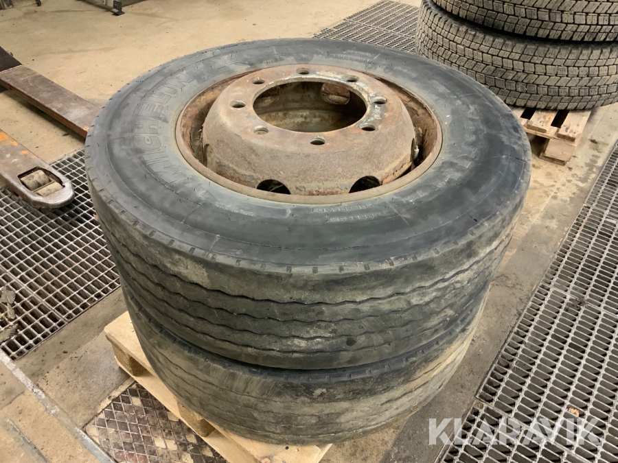 Släpvagnsdäck Michelin XT E2, Vilhelmina, Klaravik auktioner