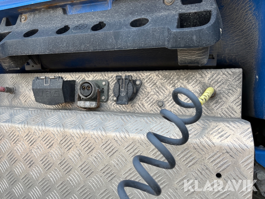 Dragbil DAF FTS XF530Z, Hylte, Klaravik auktioner