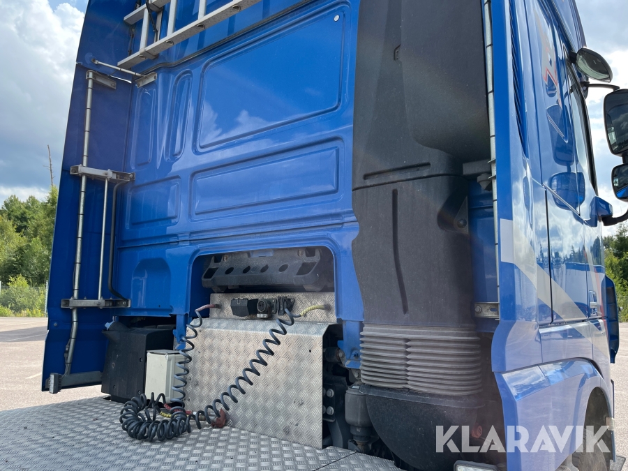 Dragbil DAF FTS XF530Z, Hylte, Klaravik auktioner