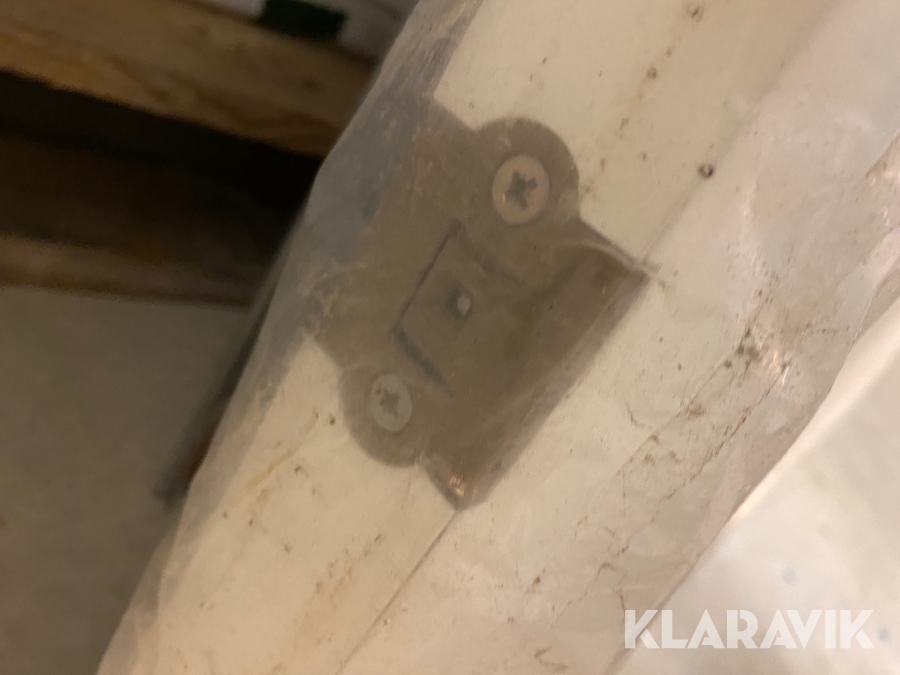 Innerdörrar, Gotland, Klaravik auktioner