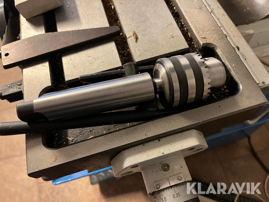 Borrmaskin Knuth Ark Super, Motala, Klaravik auktioner