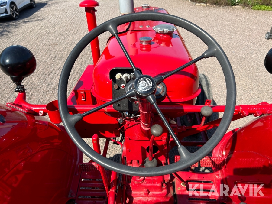 Veterantraktor Bolinder-Munktell / BM Volvo 470 Bison, Ängel