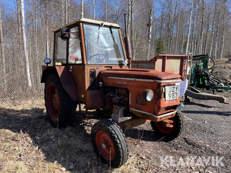 Traktor Zetor 4718, Årjäng, Klaravik auktioner