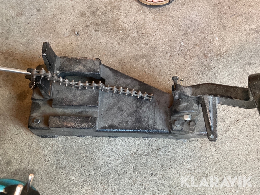 Bandsåg med ställning Makita 2107F, Malmö, Klaravik auktione