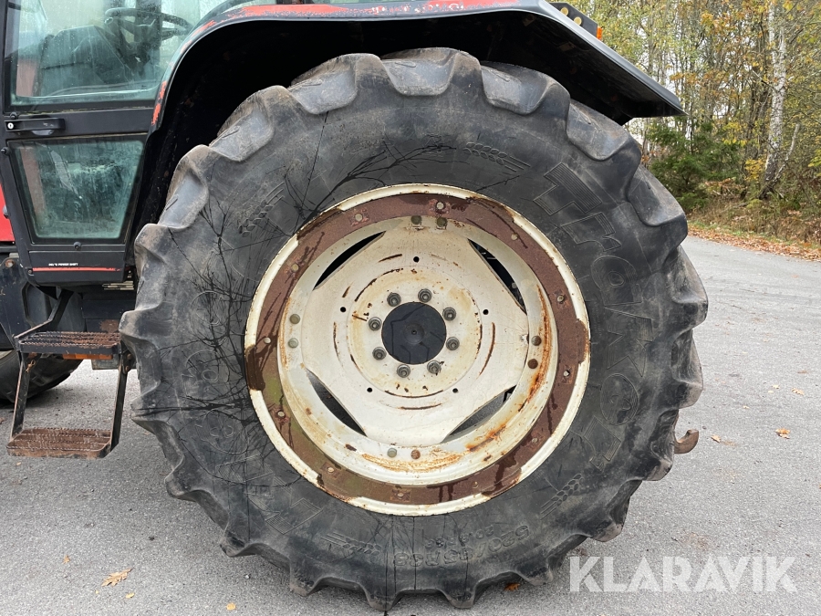 Traktor Valmet 8450, Hultsfred, Klaravik auktioner