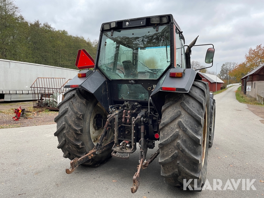 Traktor Valmet 8450, Hultsfred, Klaravik auktioner