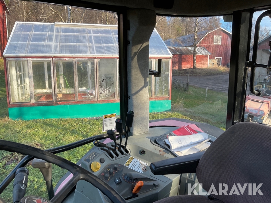 Traktor Massey Ferguson 8130, Skellefteå, Klaravik auktioner
