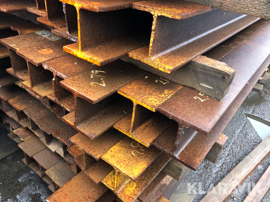 Klaravik Auktioner | Stålbalk HE120B 40 st Längd 2,6-2,9m