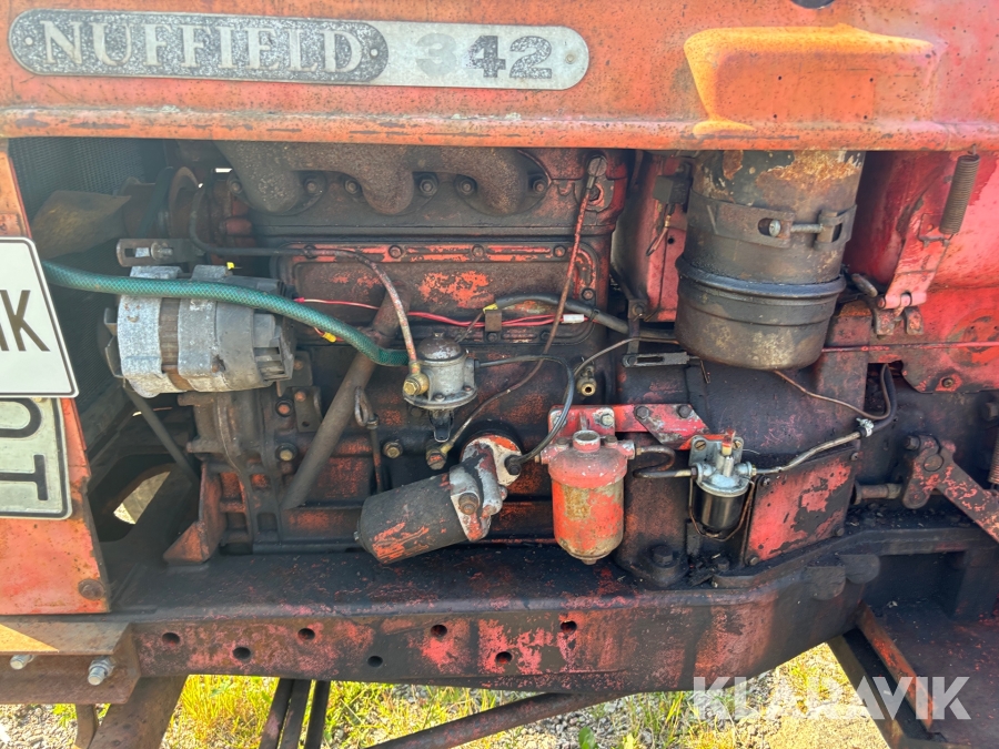 Traktor Nuffield 342, Vårgårda, Klaravik auktioner