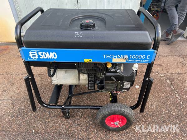 Auktion av begagnade byggmaskiner och verktyg på Klaravik