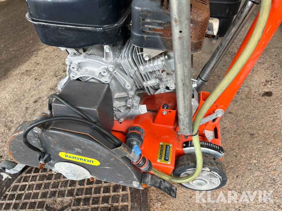Golvsåg asfalt & betong Husqvarna FS 309, Svalöv, Klaravik