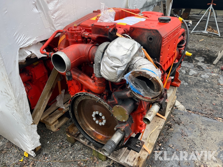 Båtmotor Scania D12, Vaxholm, Klaravik auktioner