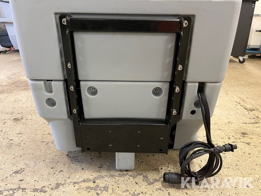 Saltspridare Hilltip IceStriker 300, Lund, Klaravik auktione