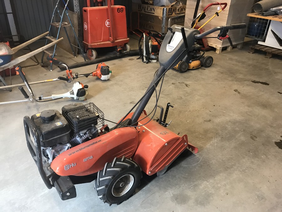 Klaravik Auktioner | Jordfräs Husqvarna TR430 Dual