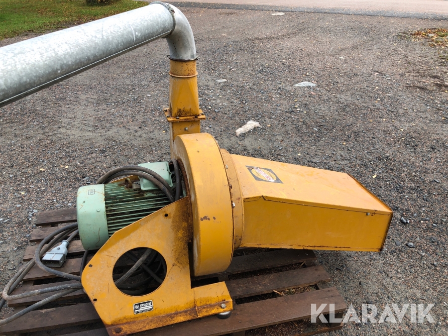 Klaravik Auktioner | Halmhack Skiold CM3HF4