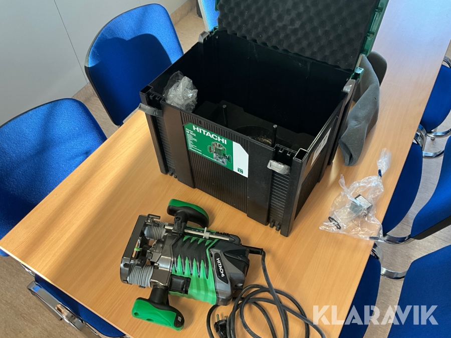 Överhandsfräs Hitachi M8V2, Älvsbyn, Klaravik auktioner