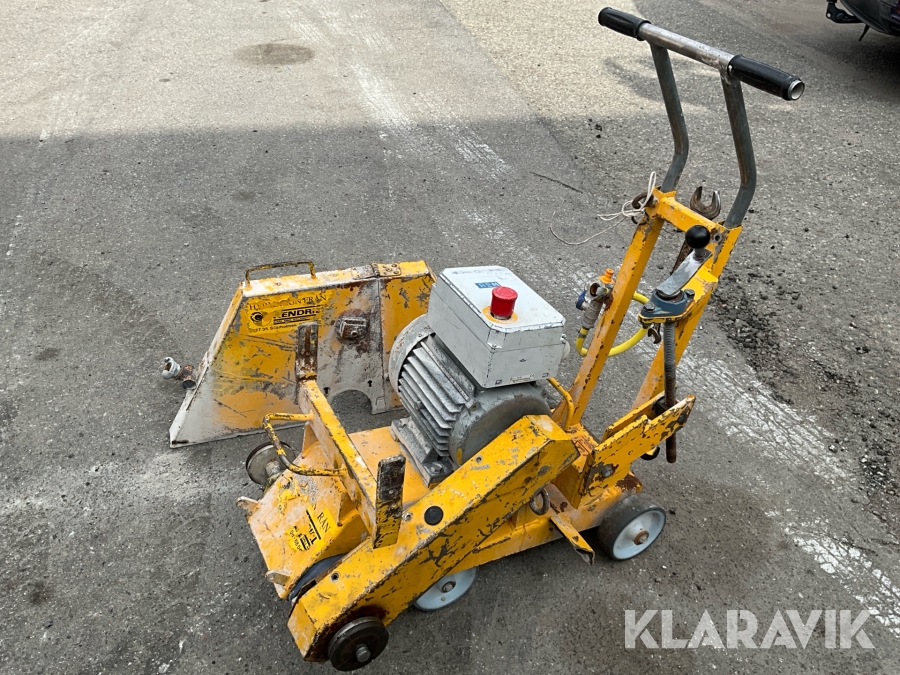 Golvsåg Cedima CF 22E, Stockholm, Klaravik auktioner