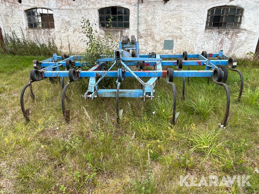 Kultivator frontmonterad Väderstad , Vara, Klaravik auktione