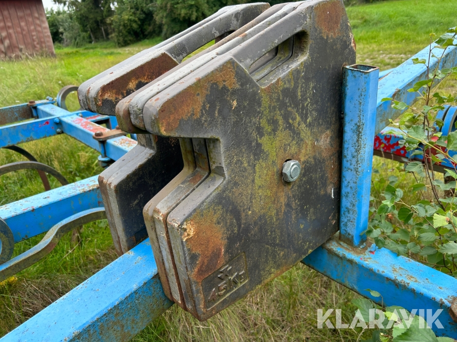Kultivator frontmonterad Väderstad , Vara, Klaravik auktione