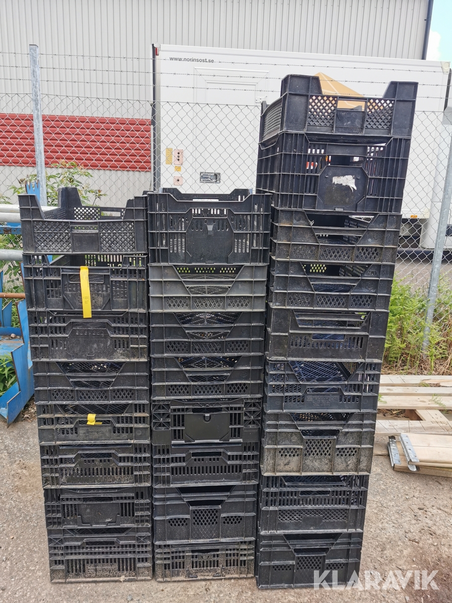 Plastbackar typ "löklådor" 30st, Linköping, Klaravik aukt