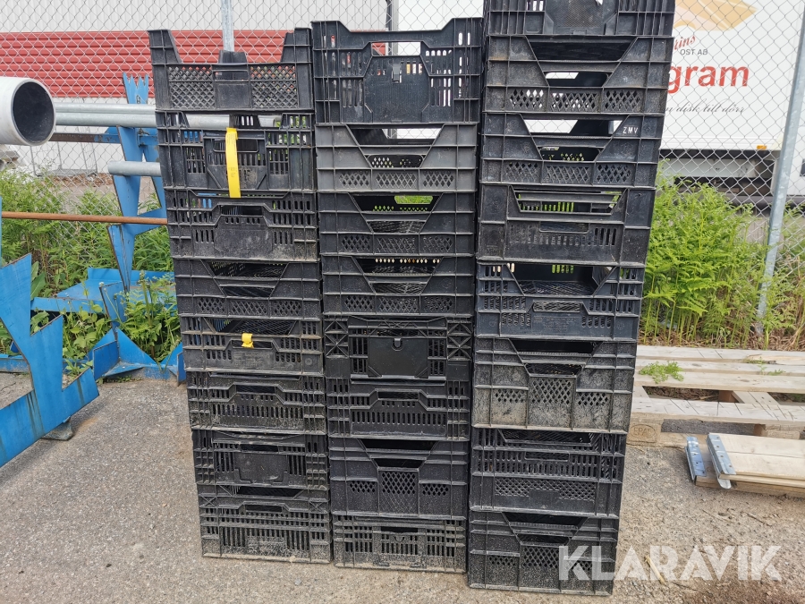 Plastbackar typ "löklådor" 30st, Linköping, Klaravik aukt